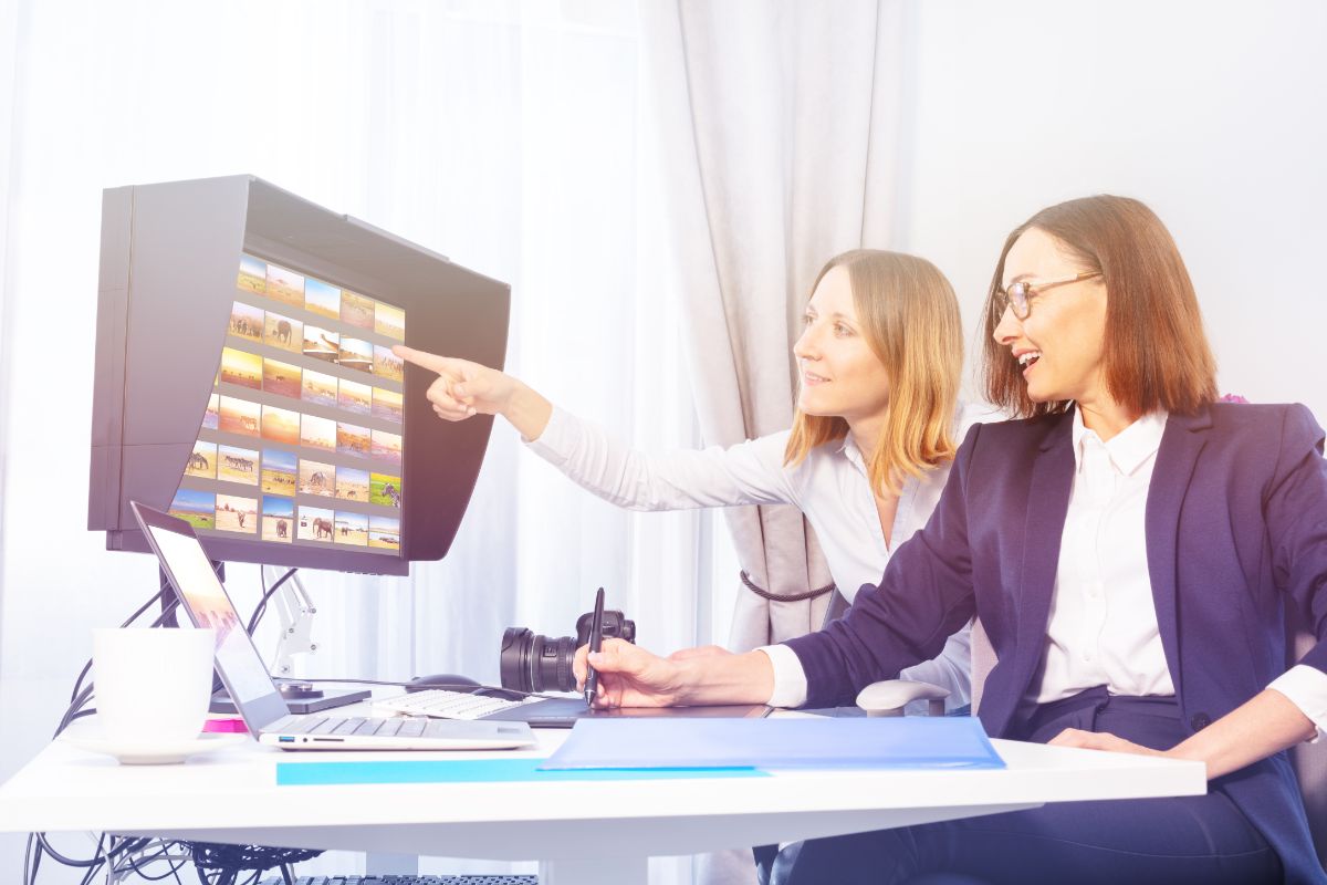 How Can You Land More Clients As A Photographer - Learn How to Sell Art ...